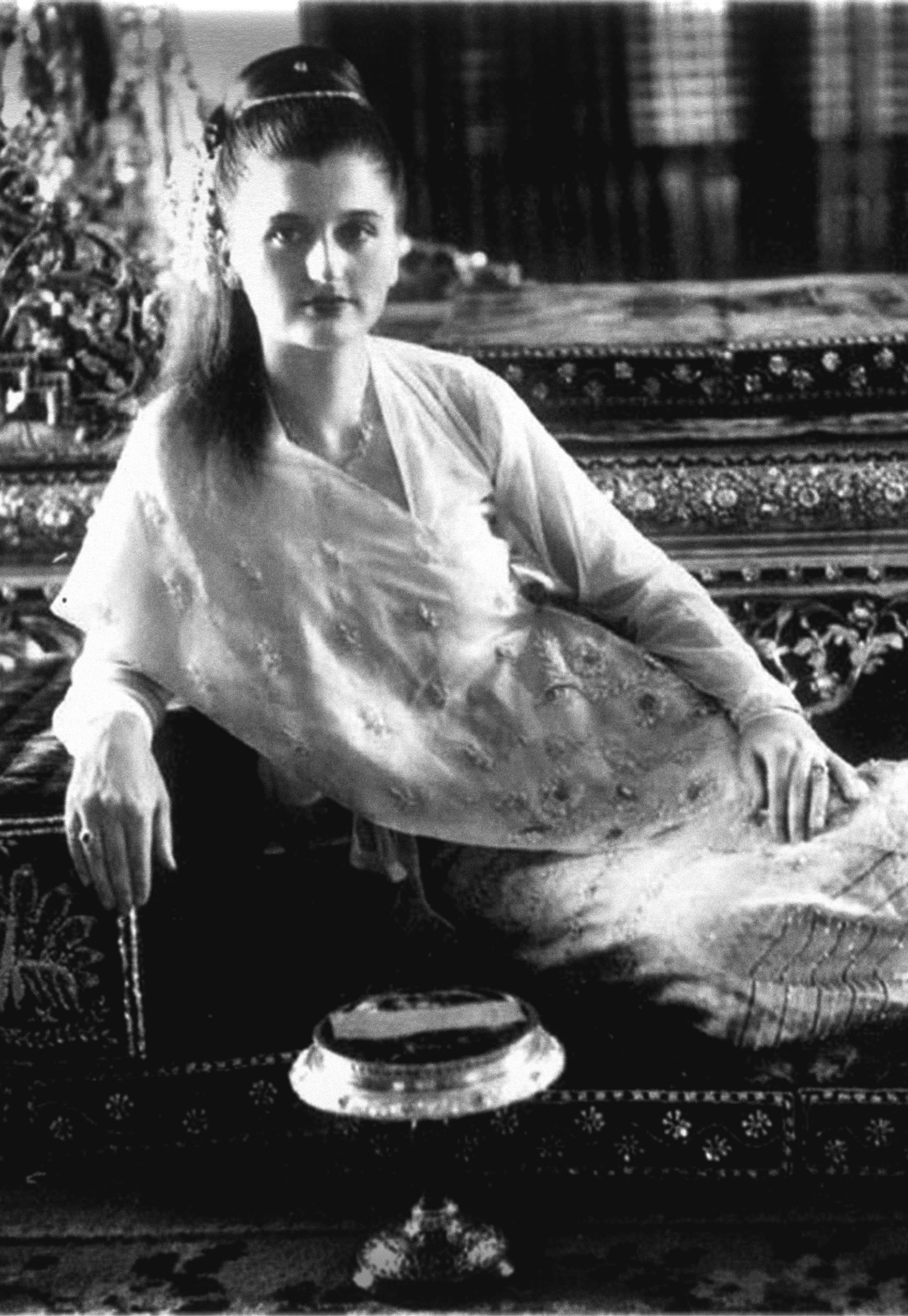 Inge Sargent – Il tramonto birmano | add editore